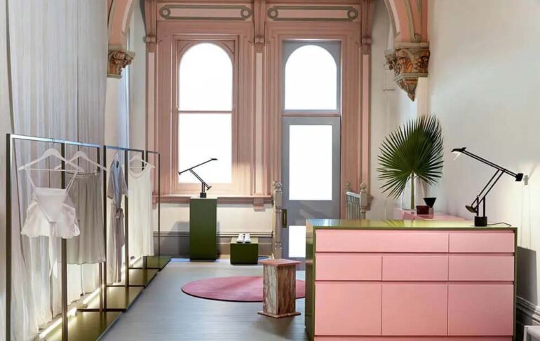 MELBOURNE: Flack Studio crée la boutique de Monk House Design - Husk Design