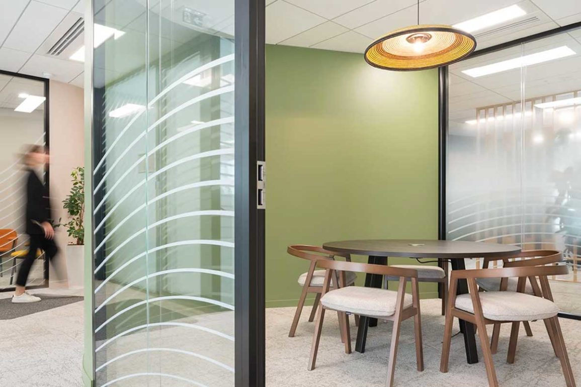 Design à facettes : Comment Idoine crée l’identité d’un lieu par le ...